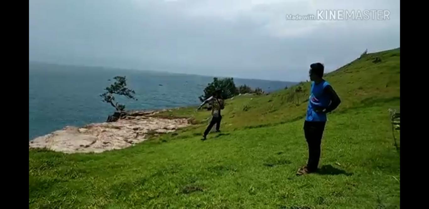 Pantai Tirisan, Surga Yang Tersembunyi - Website Desa Besuki